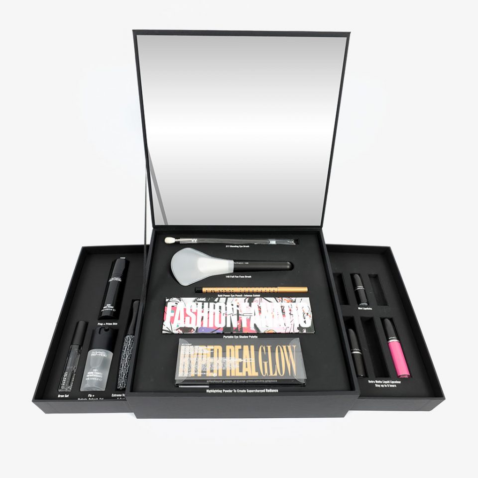 Makeup Box — MAC | AME