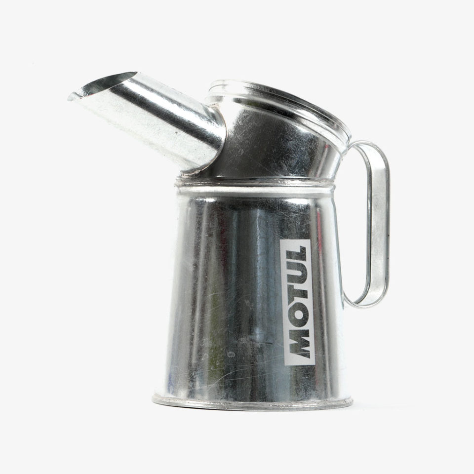 Pitcher — MOTUL | AME